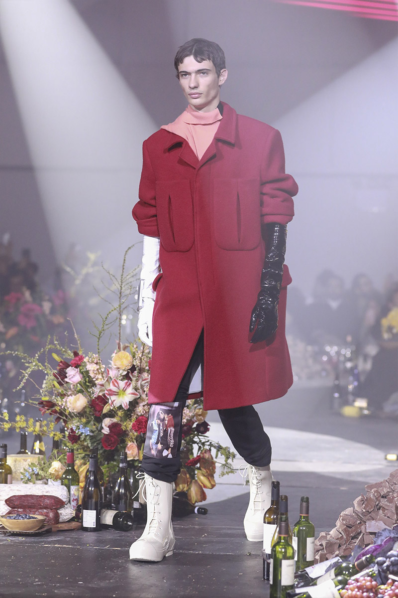 Raf Simons 2018 秋冬系列秀场回顾 – NOWRE现客