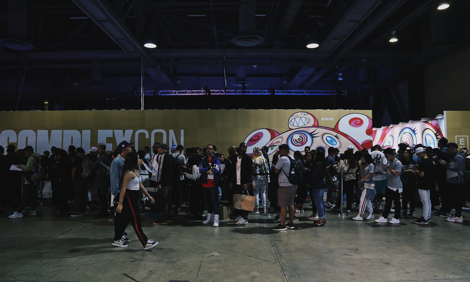 今年的 ComplexCon ，开幕前两天就有人排队了 – NOWRE现客
