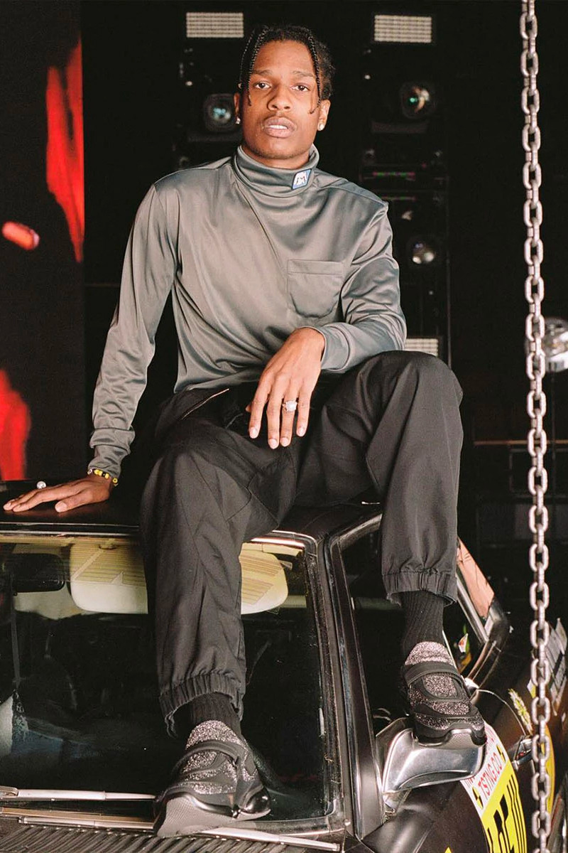A$AP Rocky 为演唱会客制全新的 Prada 套装 – NOWRE现客