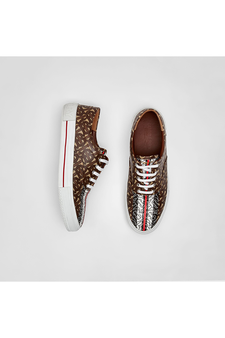 burberry-monogram-collection-by-riccardo-tisci-4 – NOWRE现客
