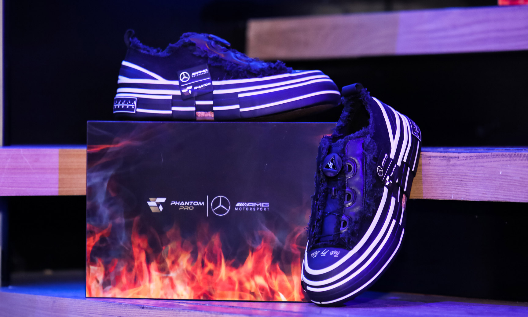 xVESSEL 联合 PHANTOM PRO racing 带来限定配色 – NOWRE现客