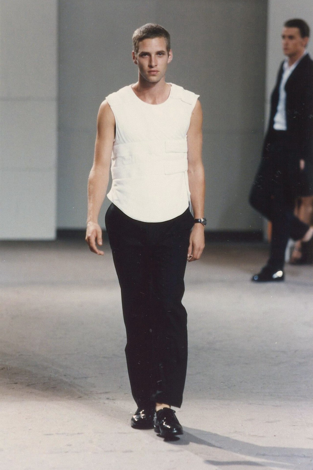 Helmut Lang 1998 秋冬：一场领先行业 22 年的伟大系列 – NOWRE现客