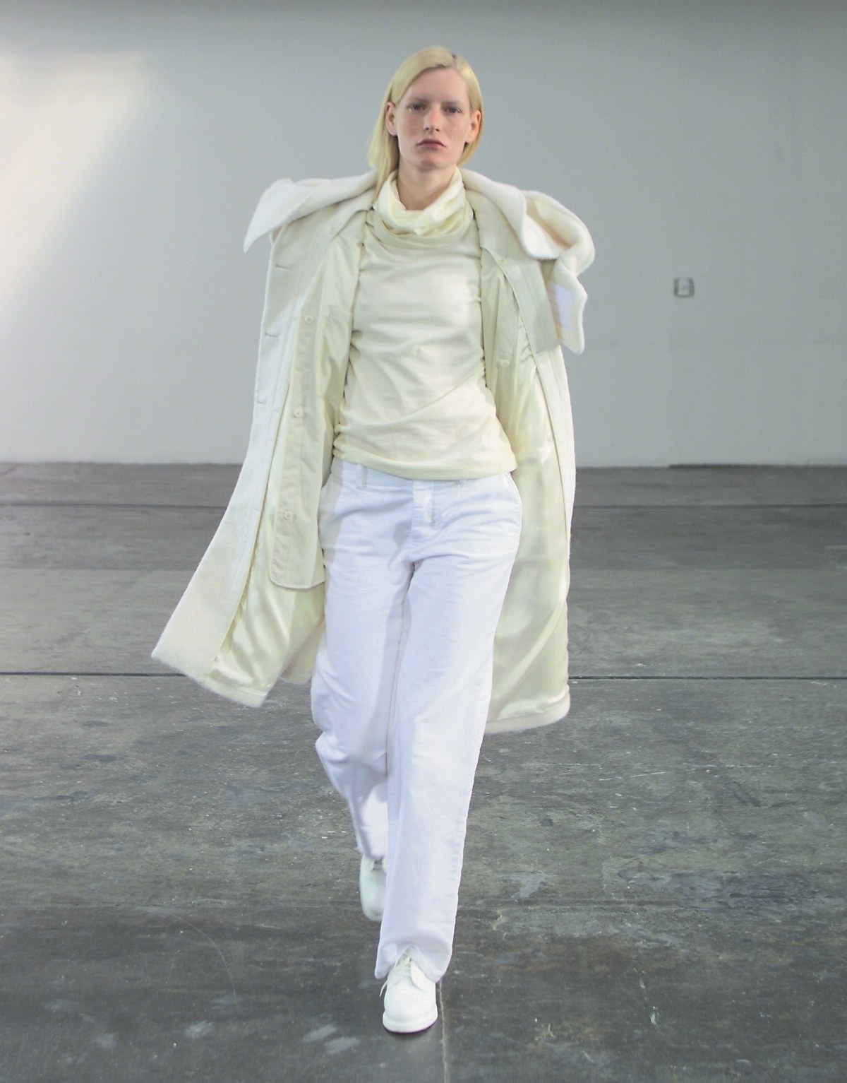 Helmut Lang 1998 秋冬：一场领先行业 22 年的伟大系列 – NOWRE现客