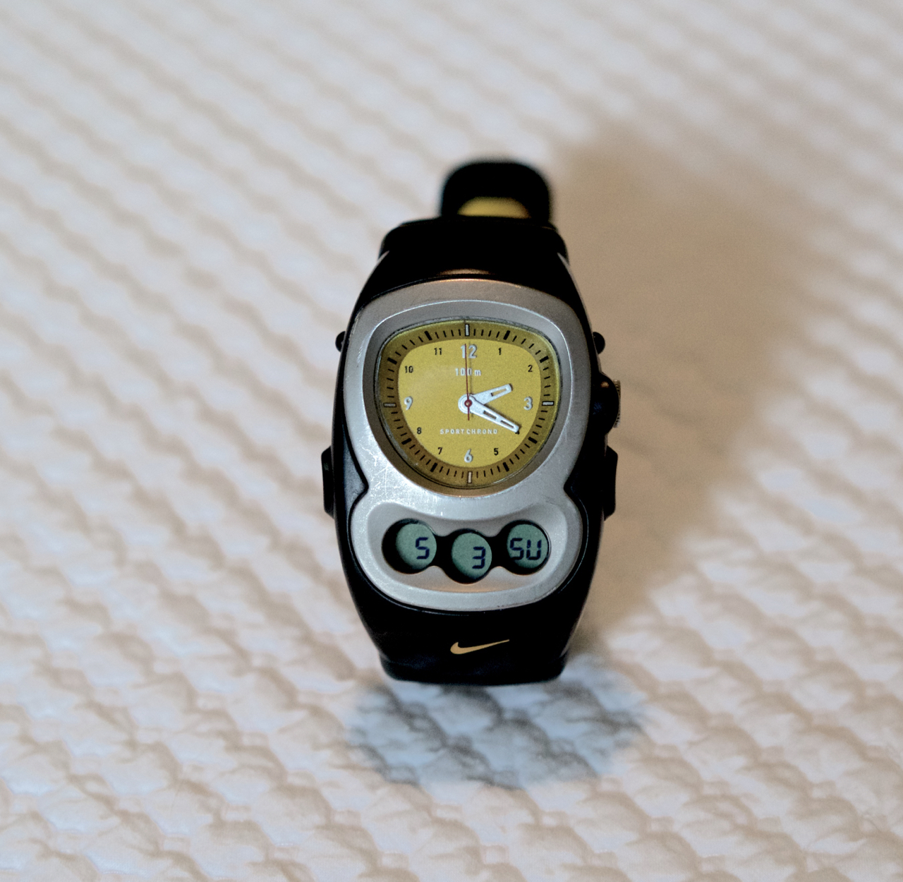 Oakley 手表火了？来看看 Nike 的吧… – NOWRE现客