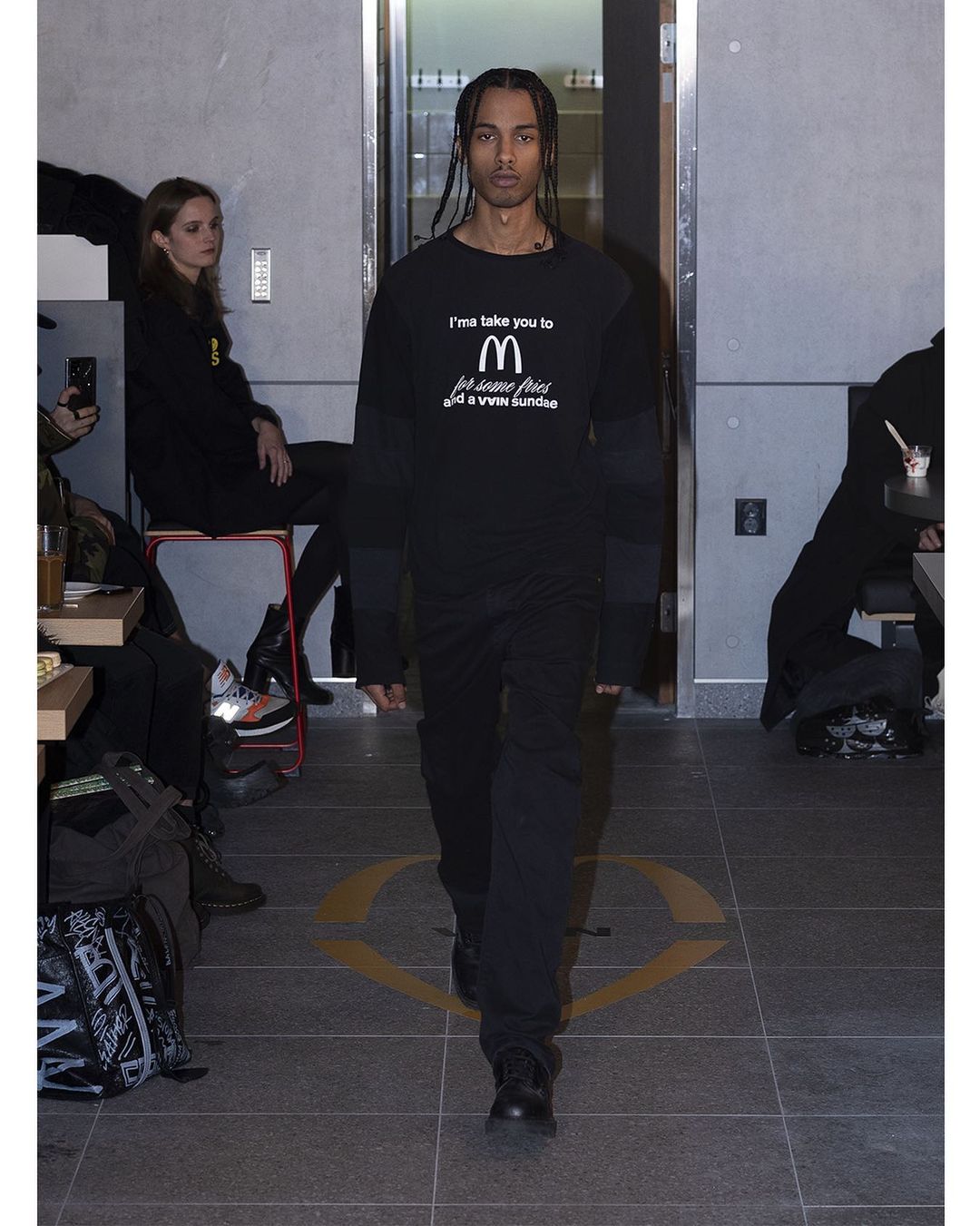 爆改麦当劳员工服走红，芬兰品牌 VAIN 究竟什么来头？ – NOWRE现客