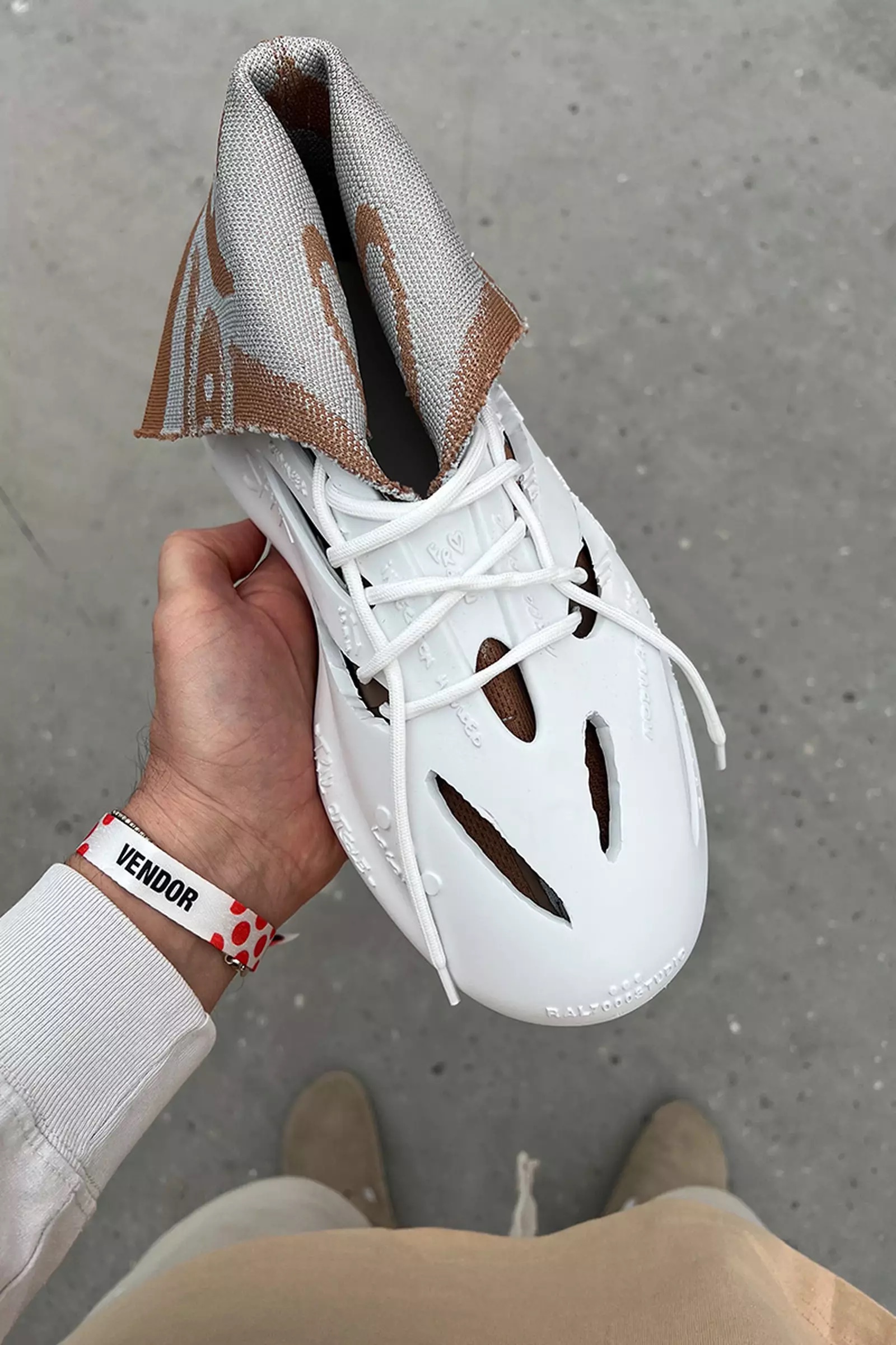 火爆社媒的 adidas、Nike AI 系列，都出自这个团队 – NOWRE现客