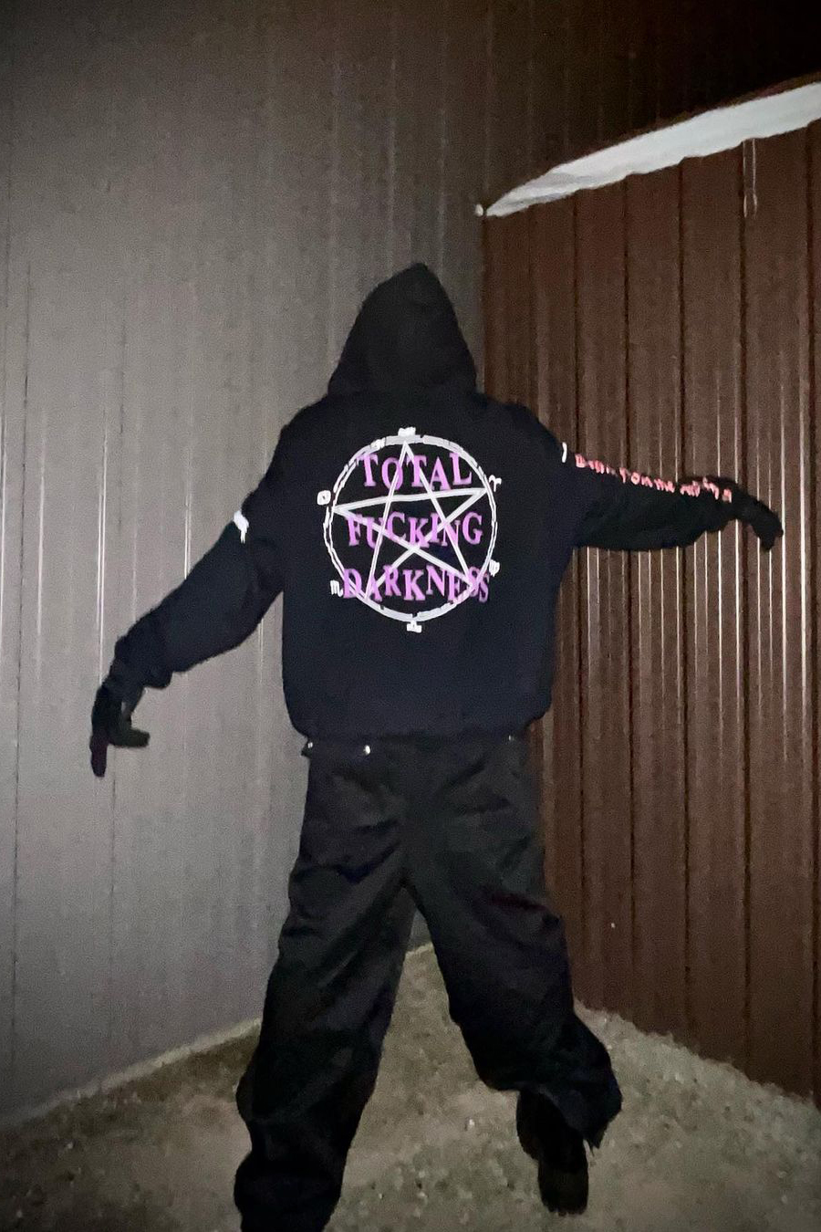 哥特、宗教、亚文化？Playboi Carti 在玩一种什么造型风格？ – NOWRE现客