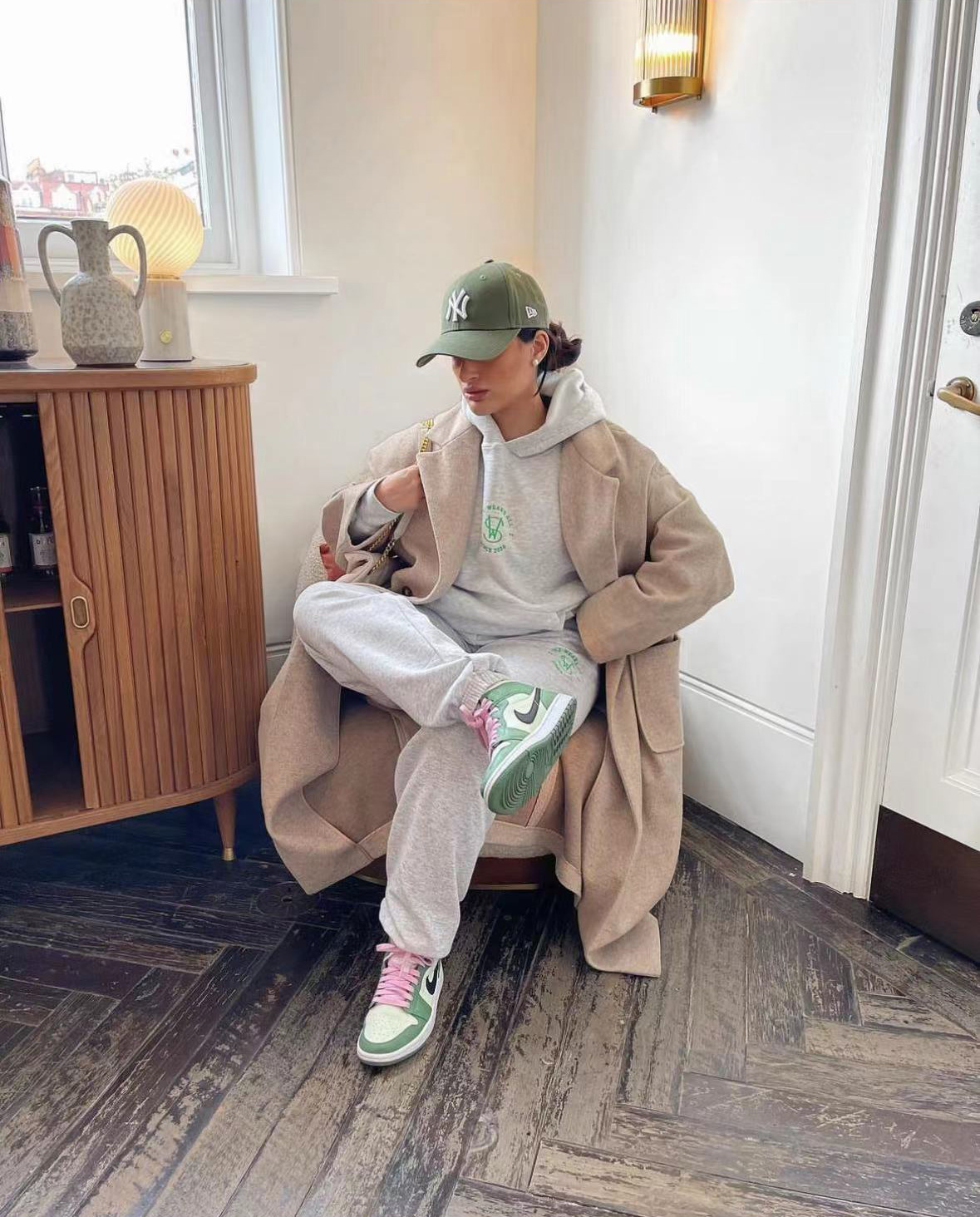 与 adidas 合作的 Sporty & Rich 彻底火起来了？ – NOWRE现客