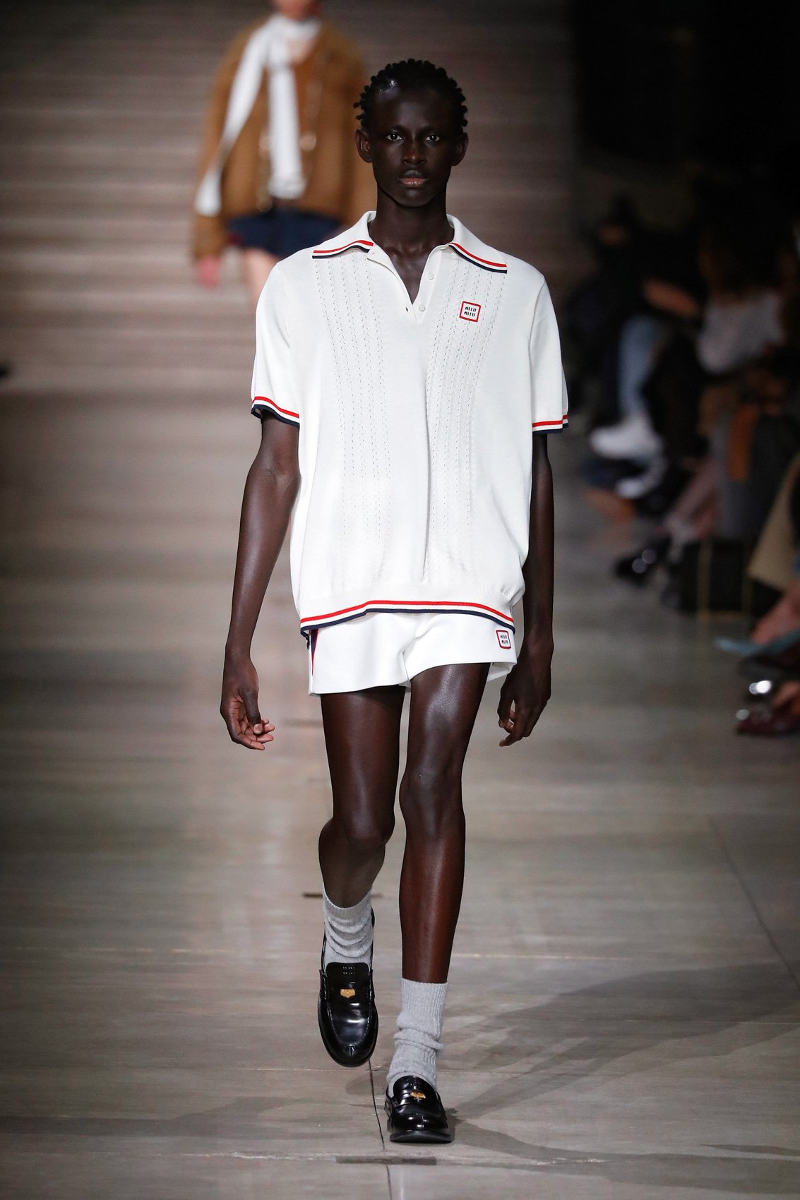 Kim Jones 让「直男」们也看到了驾驭 Miu Miu 的可能性？ – NOWRE现客