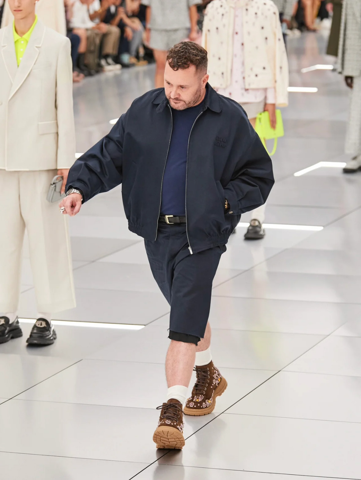 Kim Jones 让「直男」们也看到了驾驭 Miu Miu 的可能性？ – NOWRE现客